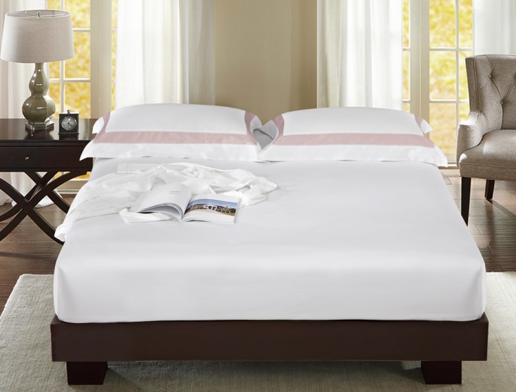 Элитное постельное белье Sharmes Fringe белый/серо-бежевый